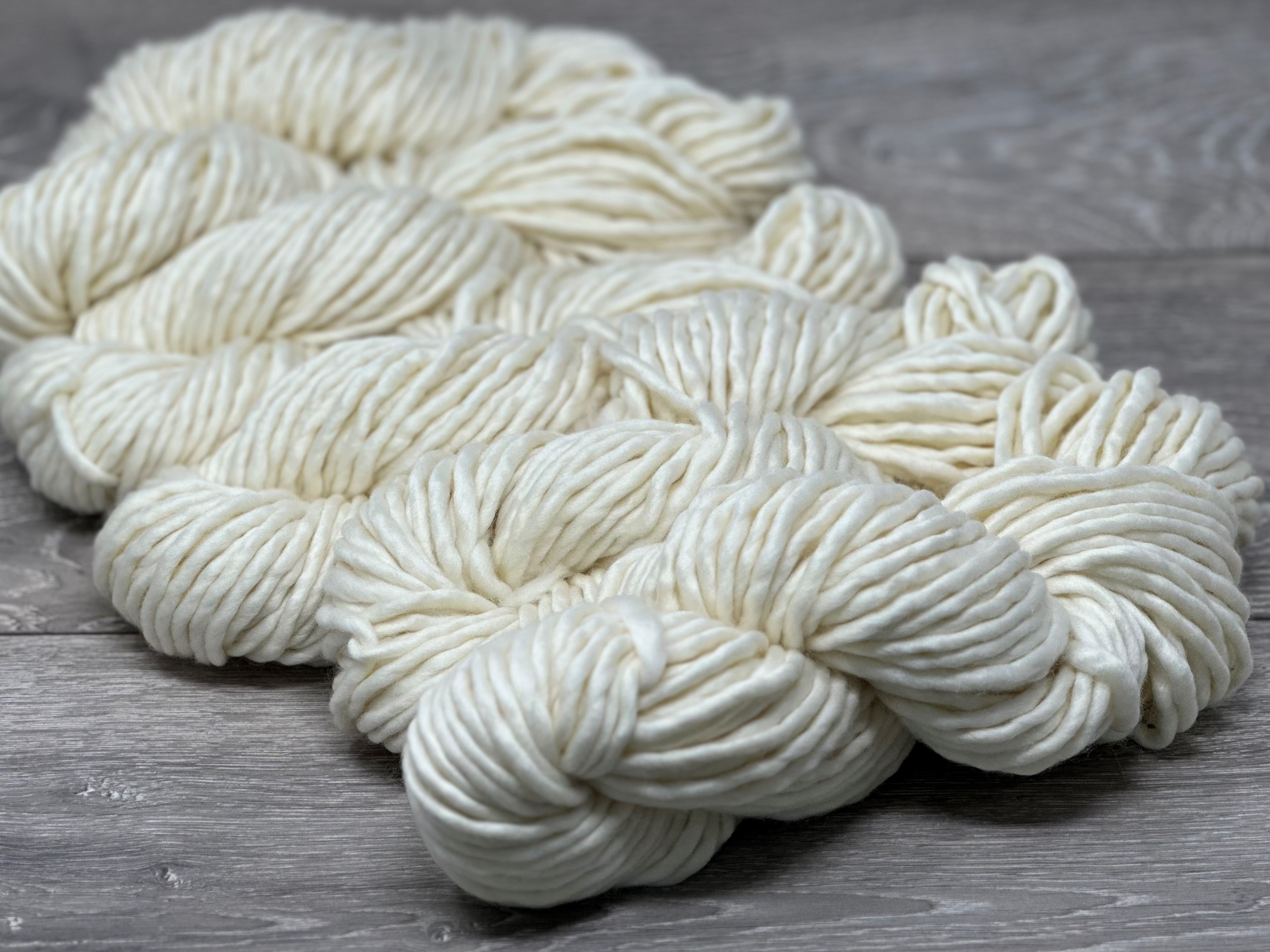 Superchunky Singles Yarn. 100% Superwash Extrafine (19.5 micron) Merino ...